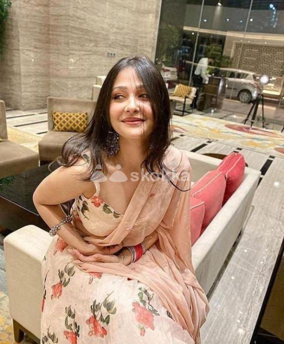 Surat Call Girl Services, Surat Escort Service - Skokka